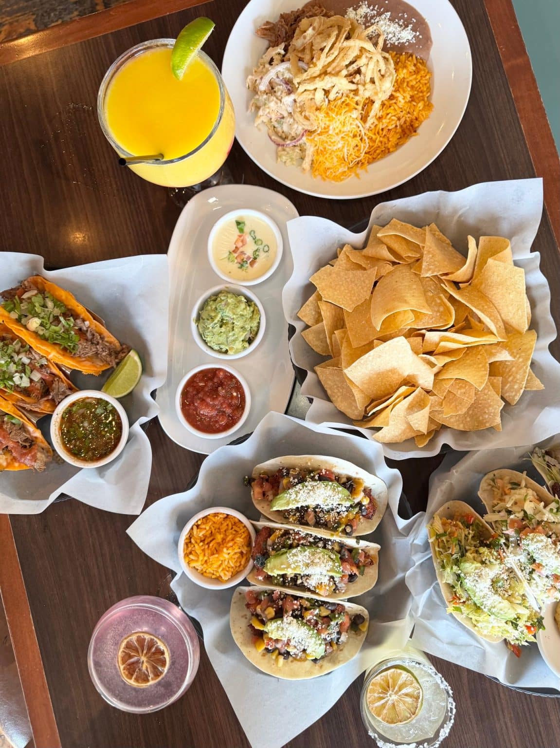 Lago Tacos - Westopolis